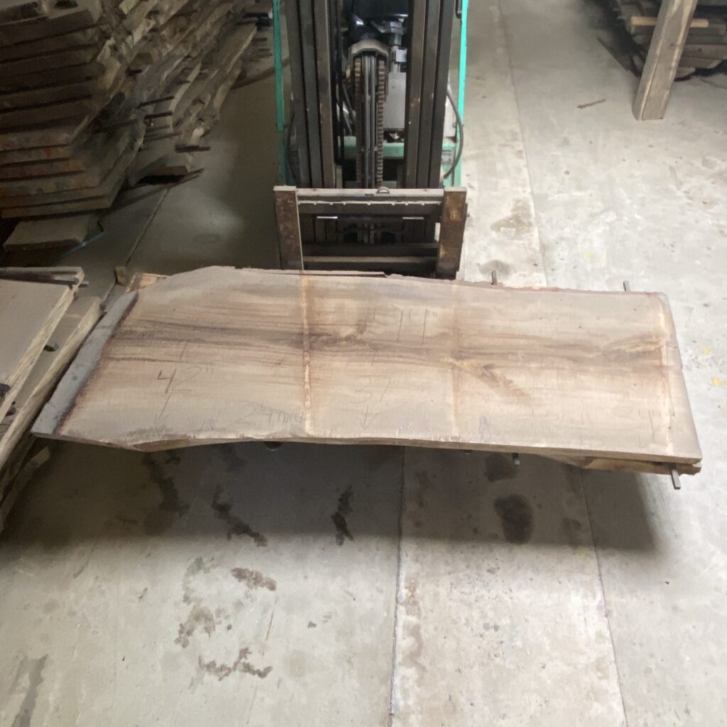 Red Oak Live Edge Slabs For Sale | Lancaster Live Edge